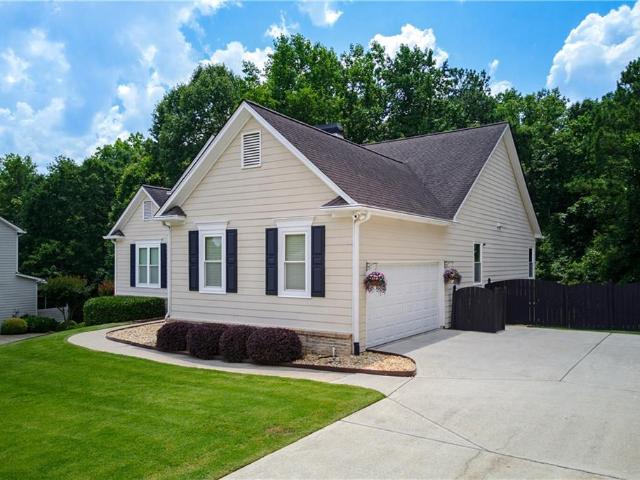 3958 Lake Ruby Lane