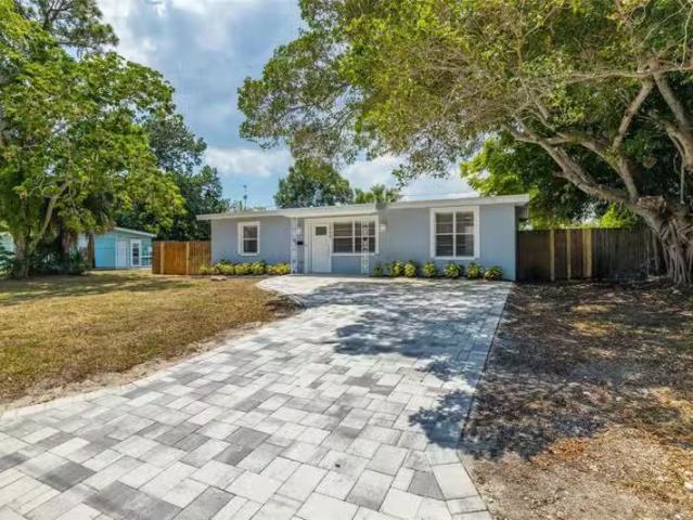 3959 MARLIN DR SE, SAINT PETERSBURG, FL 33705 Single Family Re.