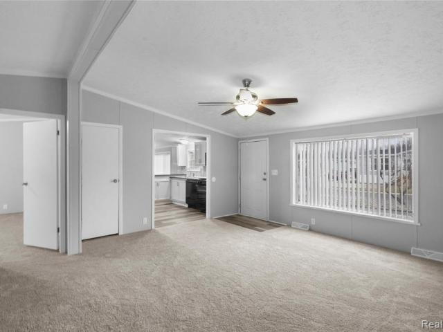 39500 W Warren Road