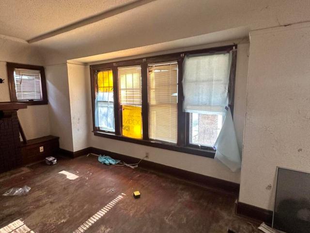 3950 N 28th St, Unit 3950A