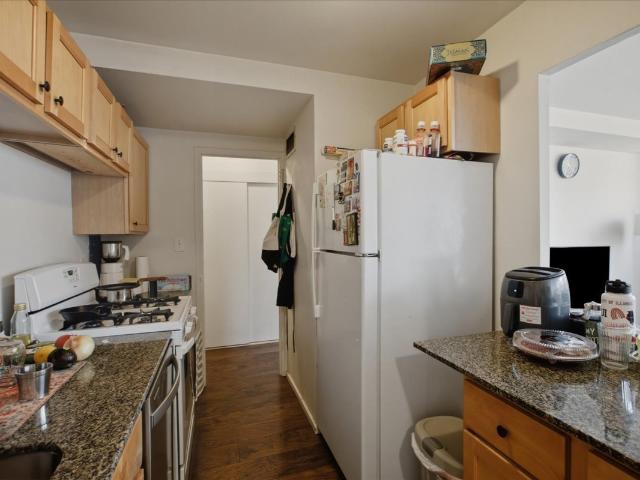 3950 N Lake Shore Drive # 2103A
