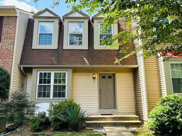 3950 Collis Oak Ct, Fairfax, VA 22033 | MLS #VAFX2288 | Compass