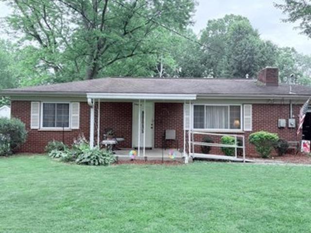 3950 Gardner Ln, Union Township, OH 45245