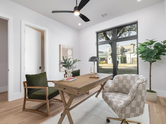 3950 Rochelle Dr, Dallas, TX 75220 | MLS #21164