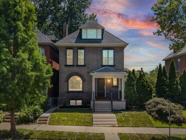 3950 Shenandoah Ave, Saint Louis, MO 63110