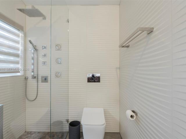 3950 Shearwater Dr, Jupiter, FL 33477 | MLS #A11937