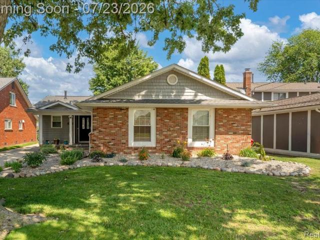 39510 Lakeshore Drive