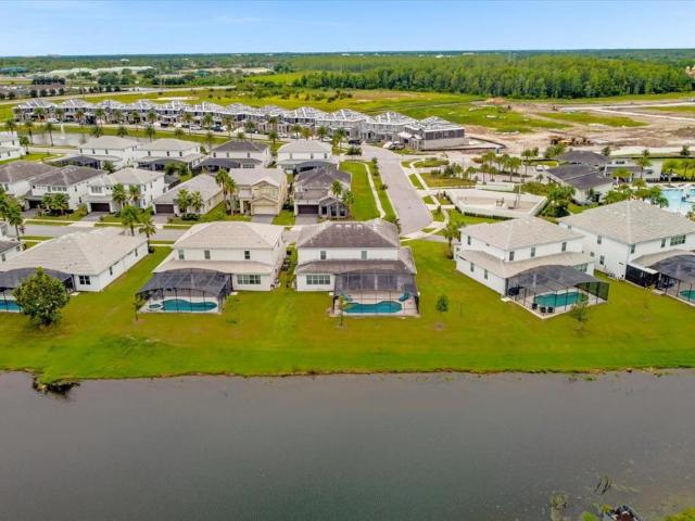 3951 Oakville Ave, Kissimmee, FL 34741 | MLS #O6137 | Compass