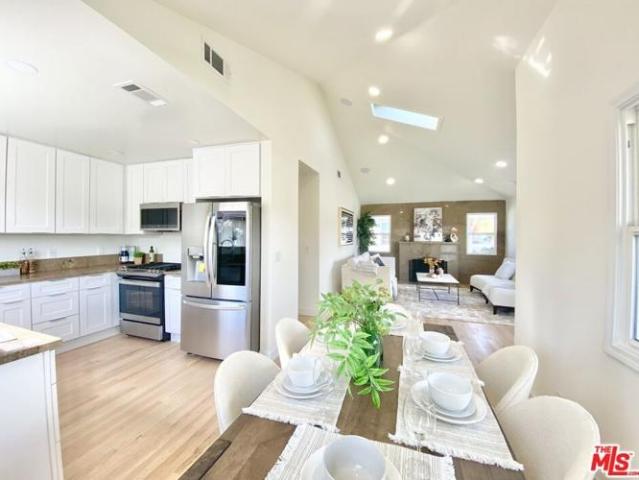 3951 Coolidge Ave, Los Angeles, CA 90066