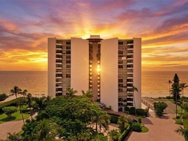 3951 Gulf Shore Blvd N Apt 700, Naples, FL 34103