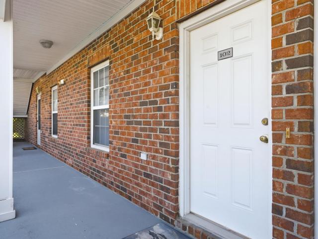 3951 Gladiola Ct. 102