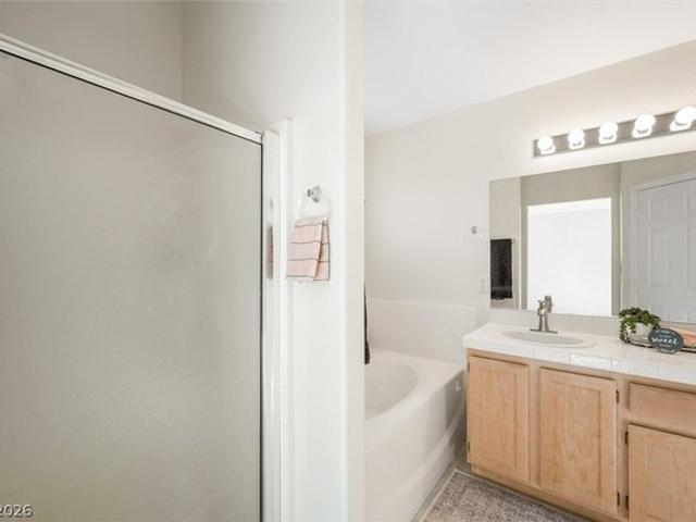 3952 Broad Meadow Ct, Las Vegas, NV 89129