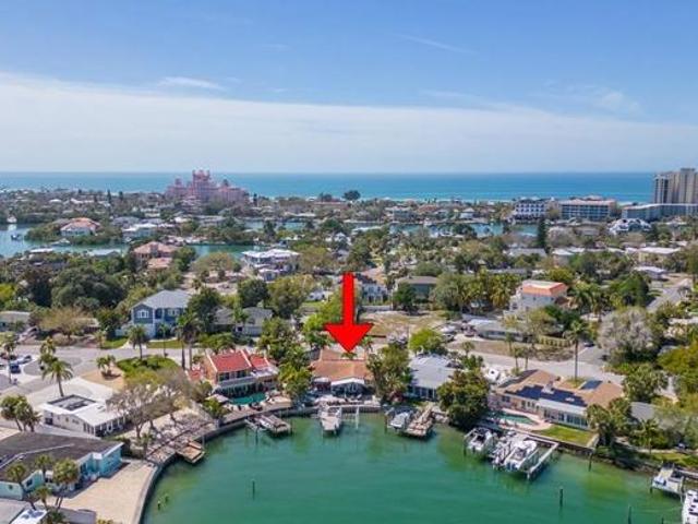 3953 Poinsettia Dr, Saint Pete Beach, FL 33706