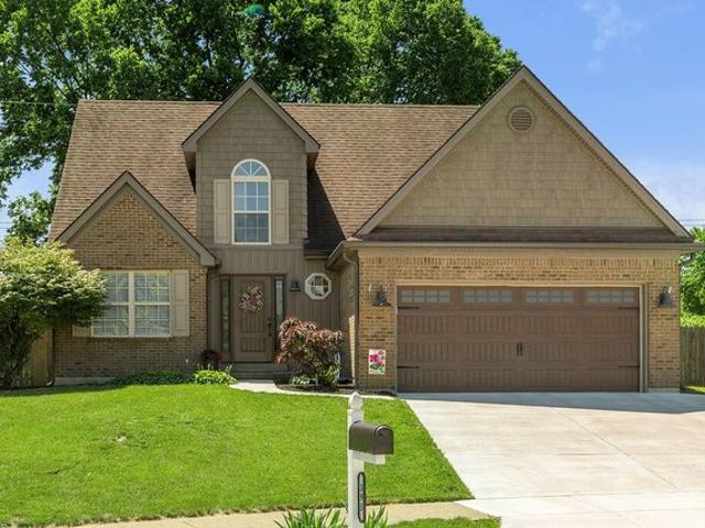 395 Colony Dr, Versailles, KY 40383