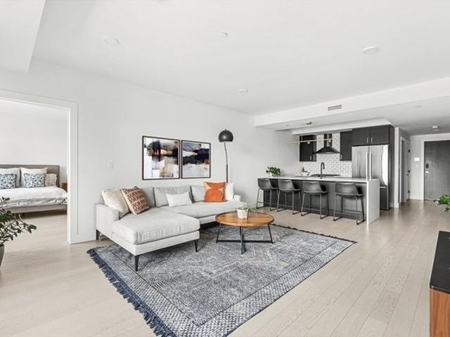 395 Alewife Brook Pkwy Unit 3H, Somerville, MA 02144