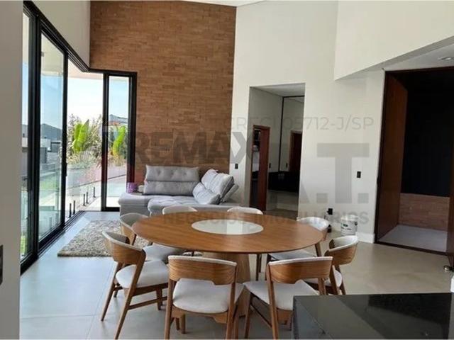 395 Área Útil Casa de Condomínio Alugar, 3 Dormitórios localizado em Rua Lituânia, 870, Jardim Guadalajara, Sorocaba, São Paulo, 18045520 | Brasil