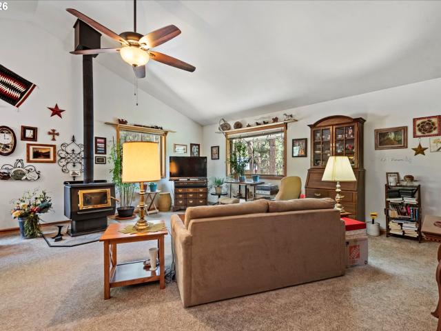 395 bonanza st