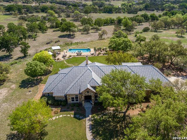 395 Bluff Creek