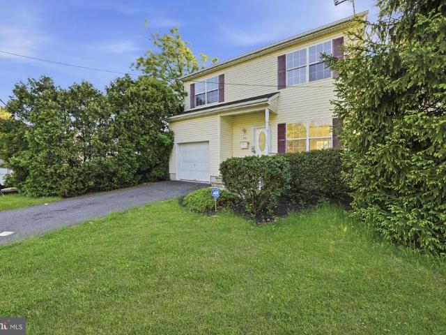 395 Bunting Avenue