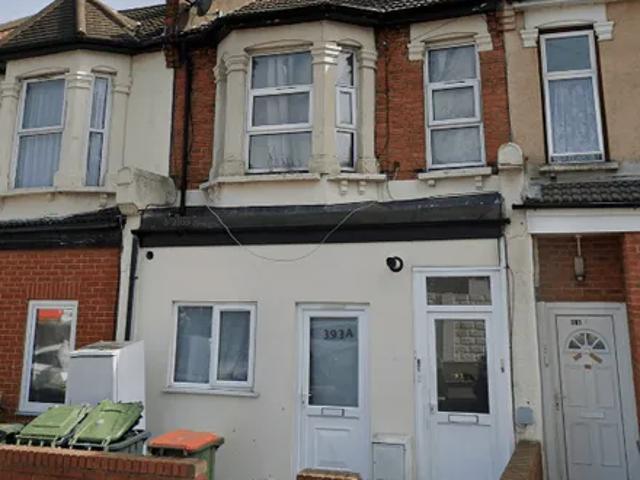 395 Dersingham Avenue, London, E12 6JX, United Kingdom | 1 bed apartment for rent #137019647 | Rentberry