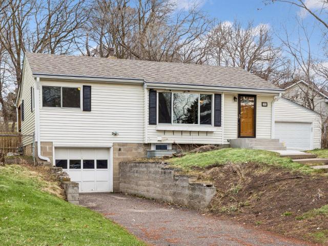 395 Eldridge Ave W, Roseville, MN 55113 | MLS #7047 | Compass