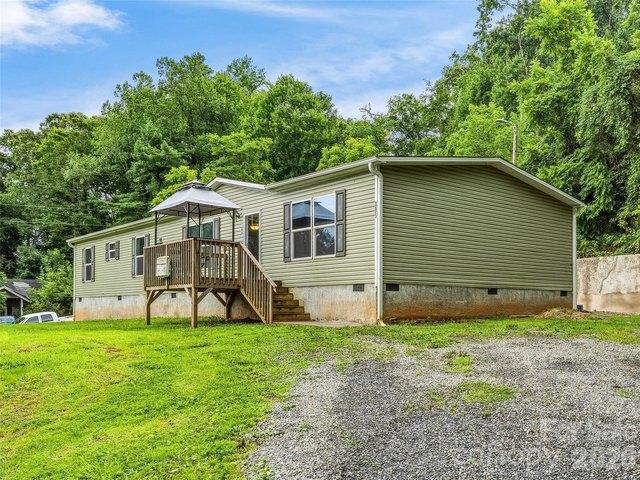 395 Old Us 19 23 Hwy, Candler, NC 28715