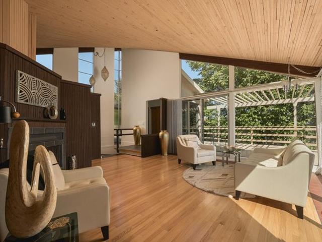 395 Loma Media Rd, Santa Barbara, CA 93103