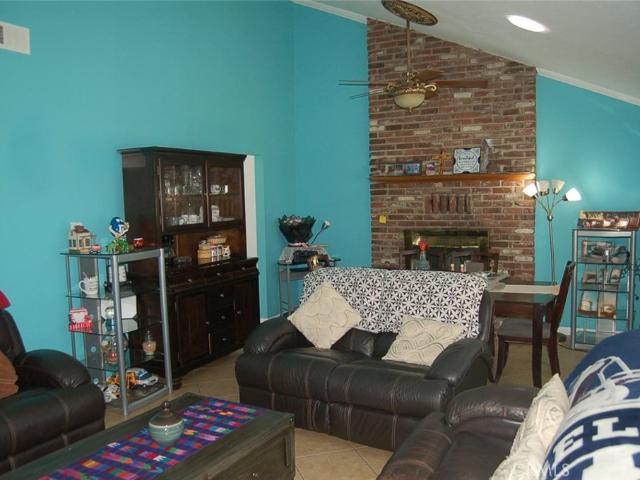 395 S Tamarisk Ave, Rialto, CA 92376 | MLS #IG26099