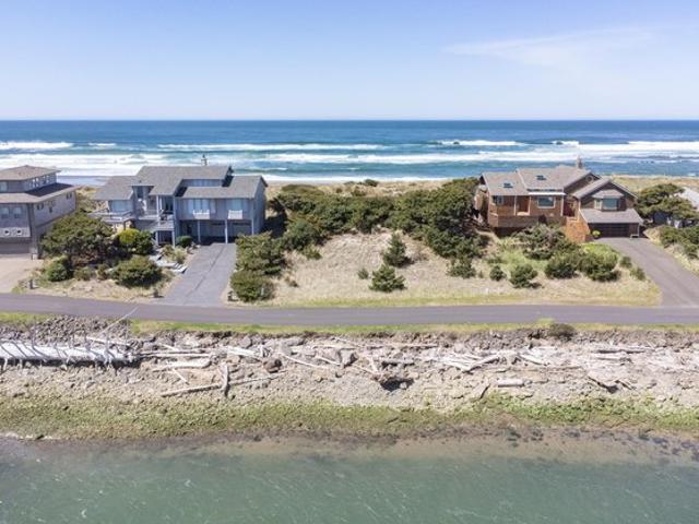 395 Salishan Dr, Lincoln City, OR 97367