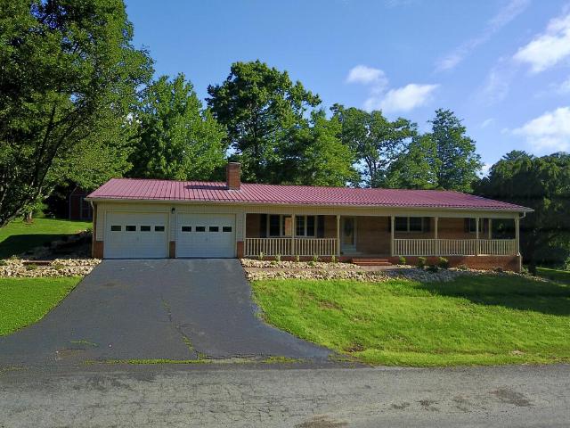 395 Shady Square