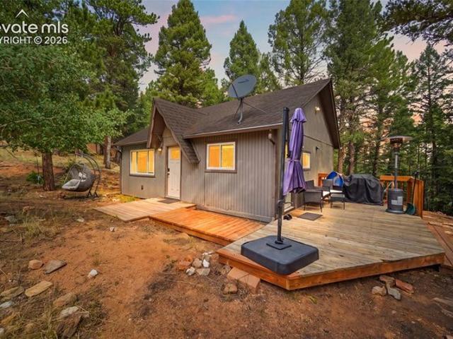 395 Ridge Rd, Divide, CO 80814