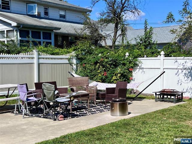 395 Taylor Avenue