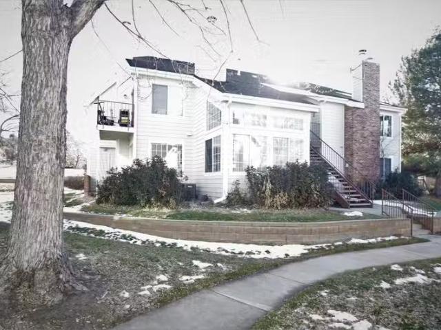 39647569 13834 E Lehigh Ave