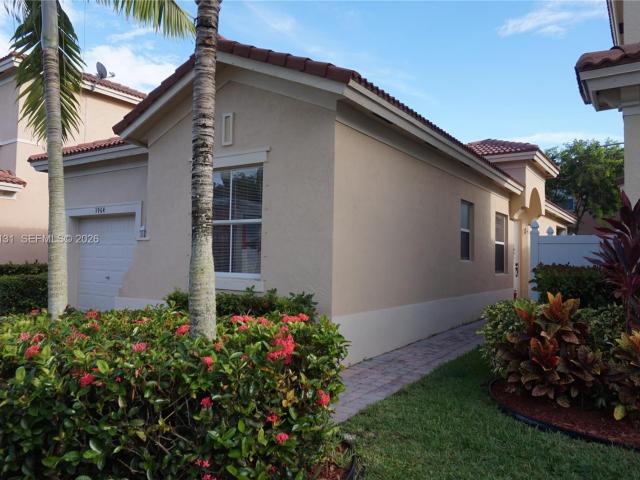 3964 NE 11th Dr, Unit 3964, Homestead, FL 33033 | MLS #A11962 | Compass