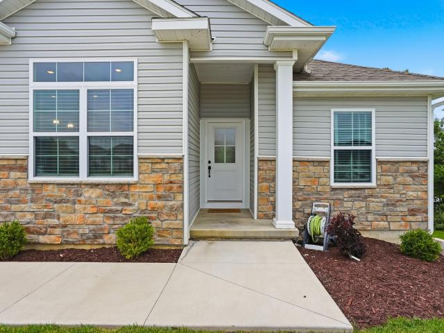3964 clydesdale dr