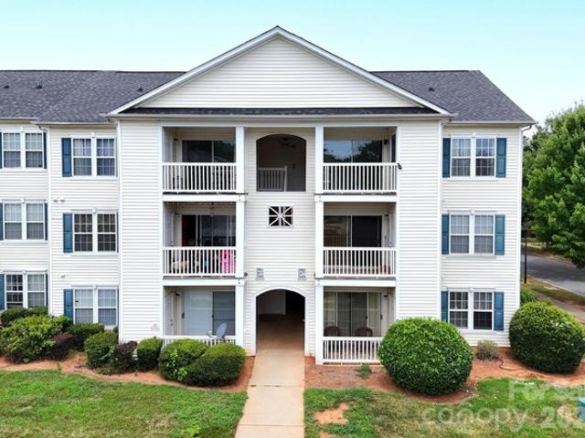 3965 Mohawk Ct, Charlotte, NC 28215