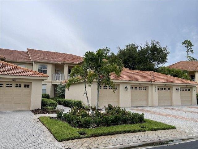 3965 Bishopwood Ct E Unit 205, Naples, FL 34114