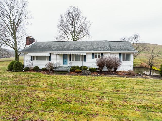 3967 Crooked Run Road NW