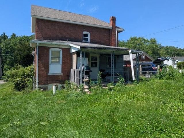 3967 Stiffler Hill Rd, Cherry Tree, PA 15724