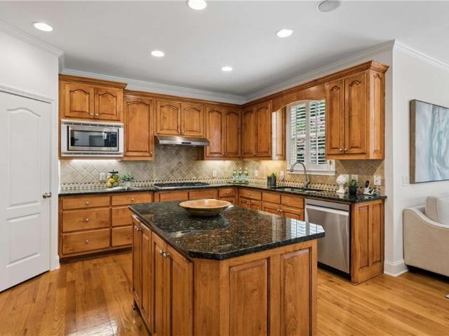3960 Bonnett Creek Ln, Hoschton, GA 30548 | MLS #7792