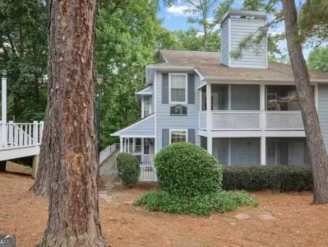 3960 RIVERLOOK PKWY SE UNIT 101, MARIETTA, GA 30067 Condo/Town.