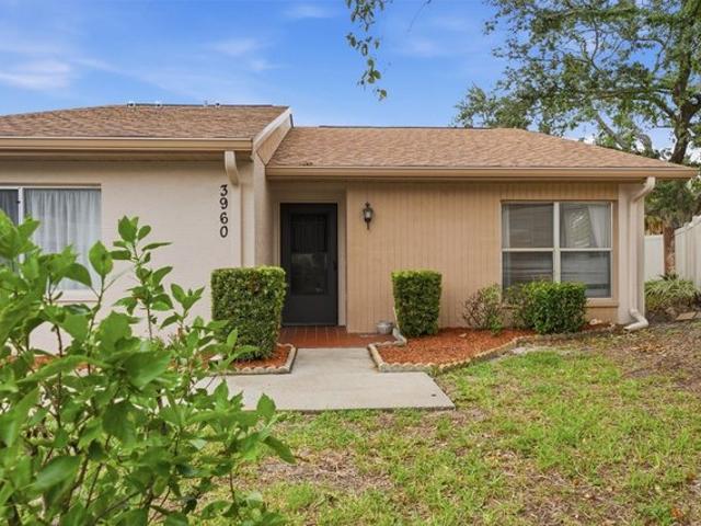 3960 Sailmaker Ln, Holiday, FL 34691