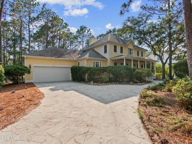 3961 Members Club Blvd, Southport, NC 28461