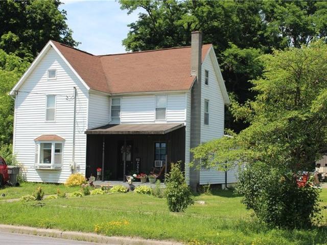 3961 Lake Ave, Burdett, NY 14818