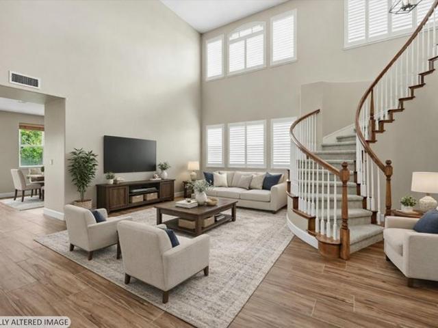 3961 Park Gardens Dr, Santa Rosa, CA 95404