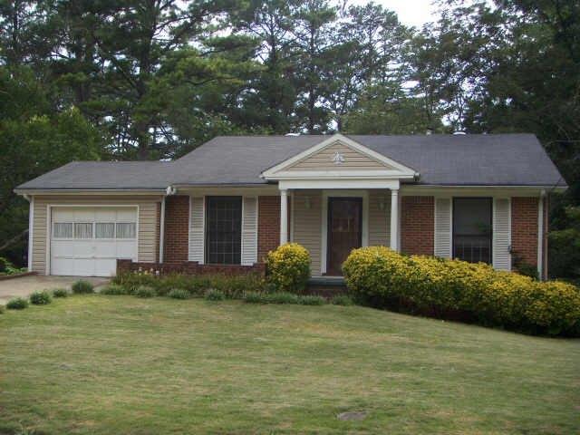 3963 Joanne Ct, Forest Park, GA 30297