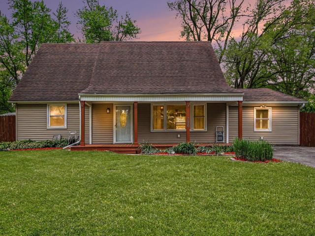 396 Clear Creek