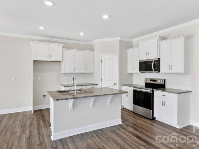 396 Creekview Road