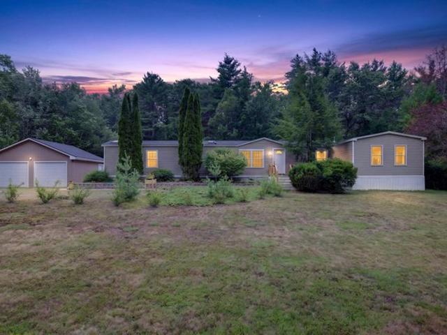 396 Alfred Rd, Kennebunk, ME 04043
