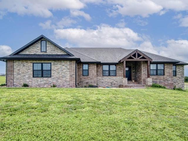 396 Bluebell Rd, Billings, MO 65610